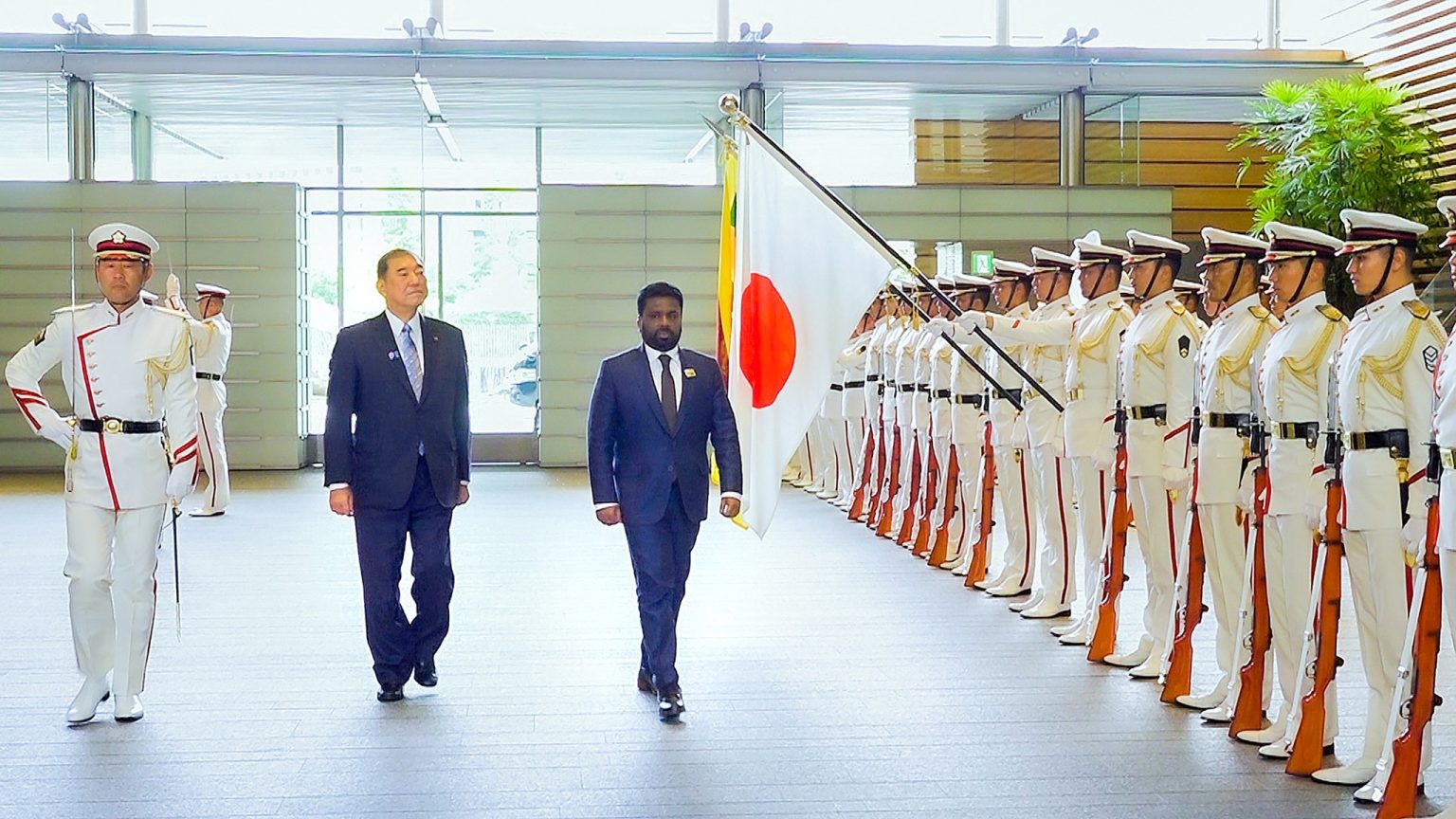 Official State Welcome Ceremony for the President held at the Japanese ...